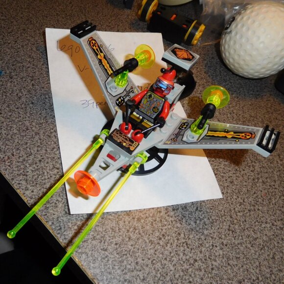 Lego | Toys | 997 Lego Vwing Fighter Droid 39 Piece Set 6836 | Poshmark